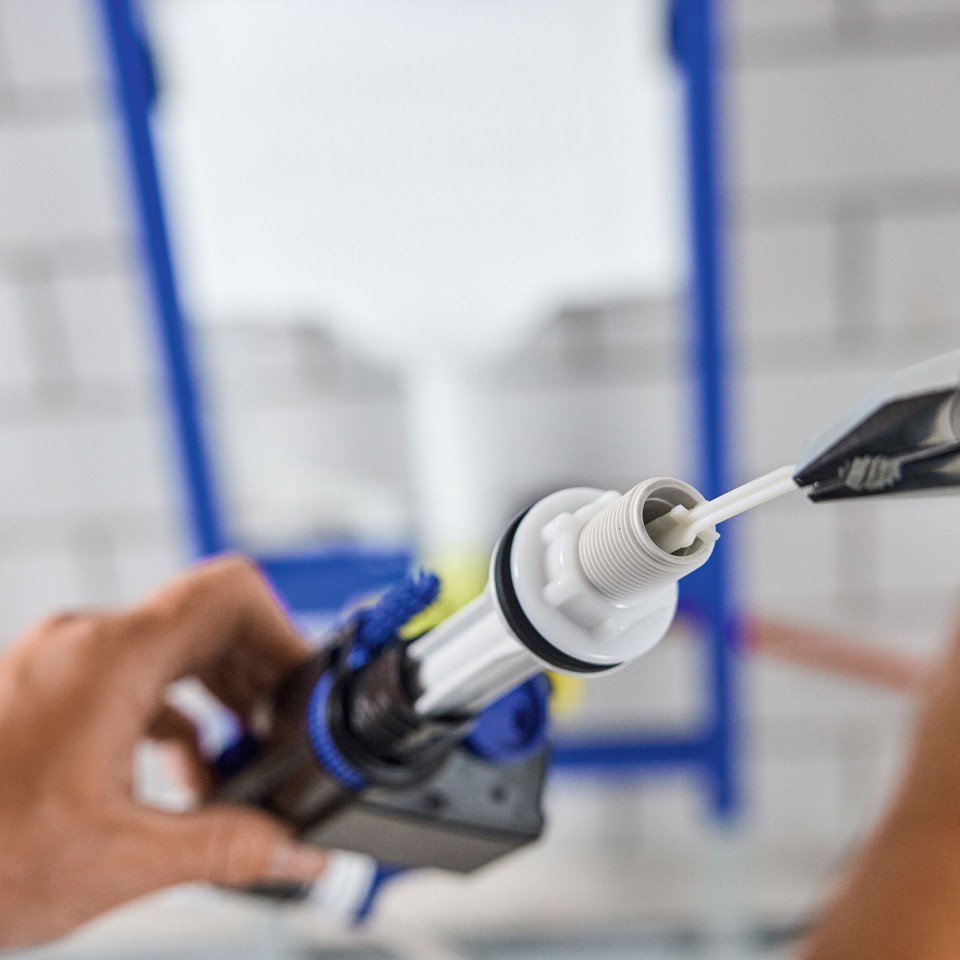 Fill & flush valves for cisterns | Geberit Southern Africa